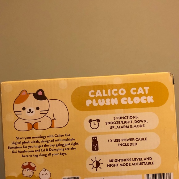 Urban Outfitters | Other | Urban Outfitters Smoko Cat Plushie Clock ...